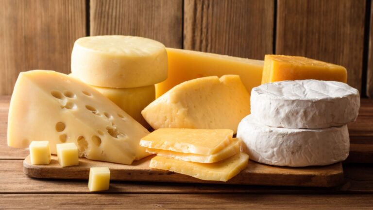 19 Brain-Boosting Foods to Fight Alzheimer's